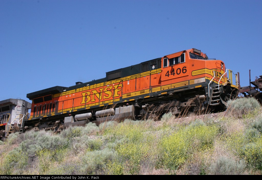 BNSF 4406